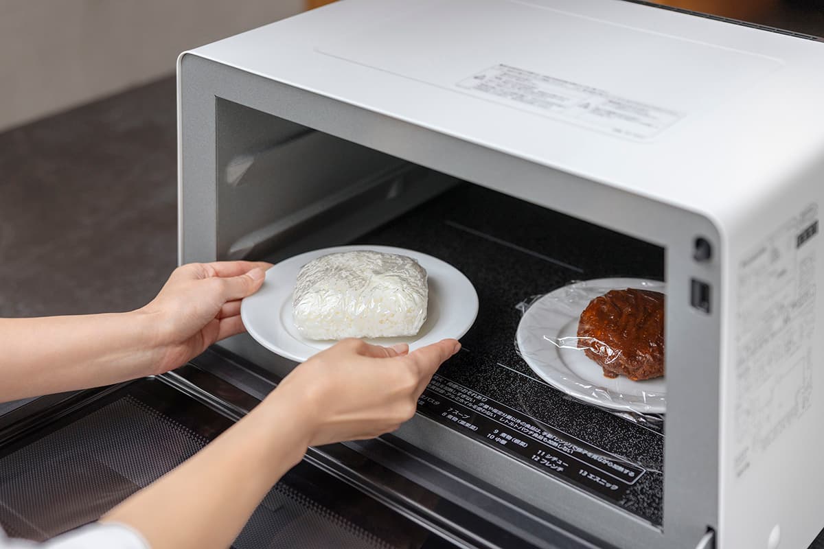 [パナソニック]＂ビストロ＂シリーズに最高レベルの温め機能搭載モデル登場！「高精細・64眼スピードセンサー」で効率よく食材を温めてくれる - MONOCOTO｜ モノがわかる コトが見える｜モノコト